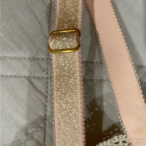 Victoria's Secret | Intimates & Sleepwear | Nwt Vs 34d Bra | Poshmark